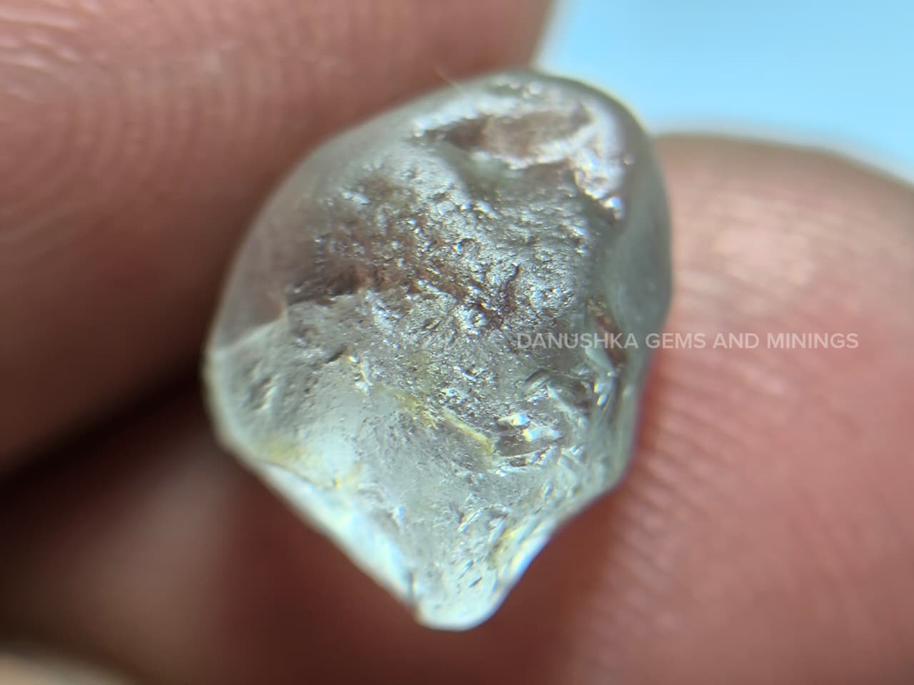 Ceylon Natural White Sapphire rough